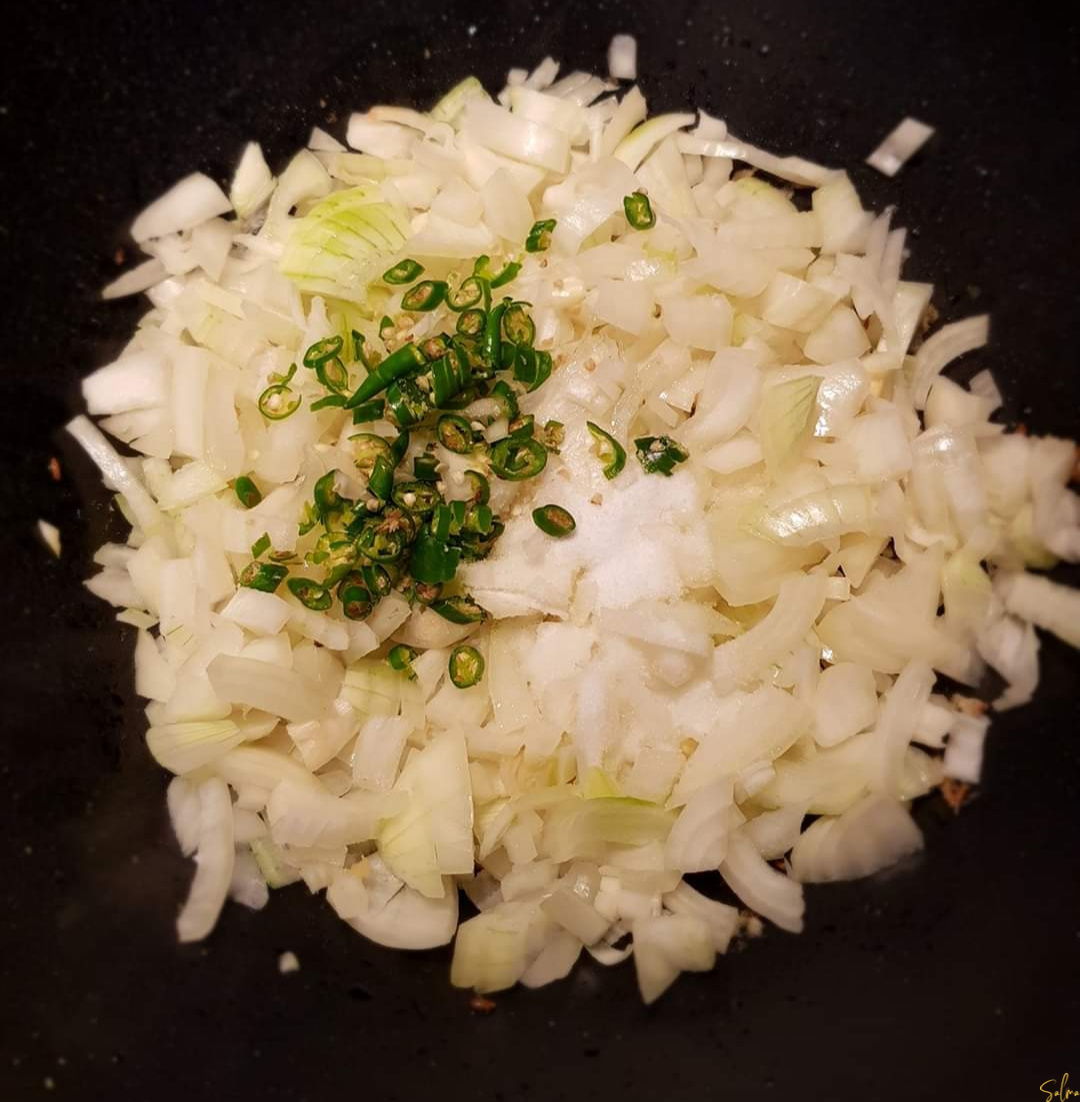 Chicken Samosas – Salma's Recipes – Step by Step Recipes