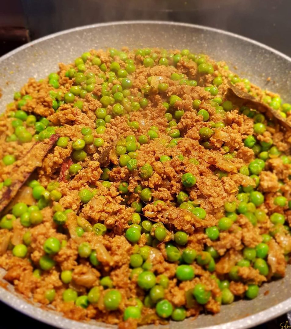 Lamb Samosas – Salma's Recipes – Step by Step Recipes